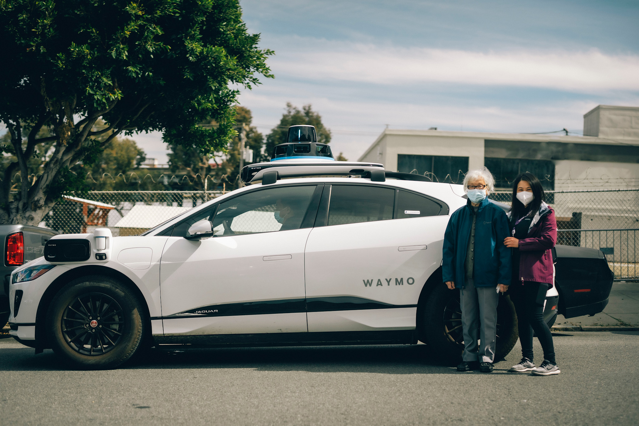 A San Francisco Senior Takes Her First Ride in a Fully Autonomous Vehicle