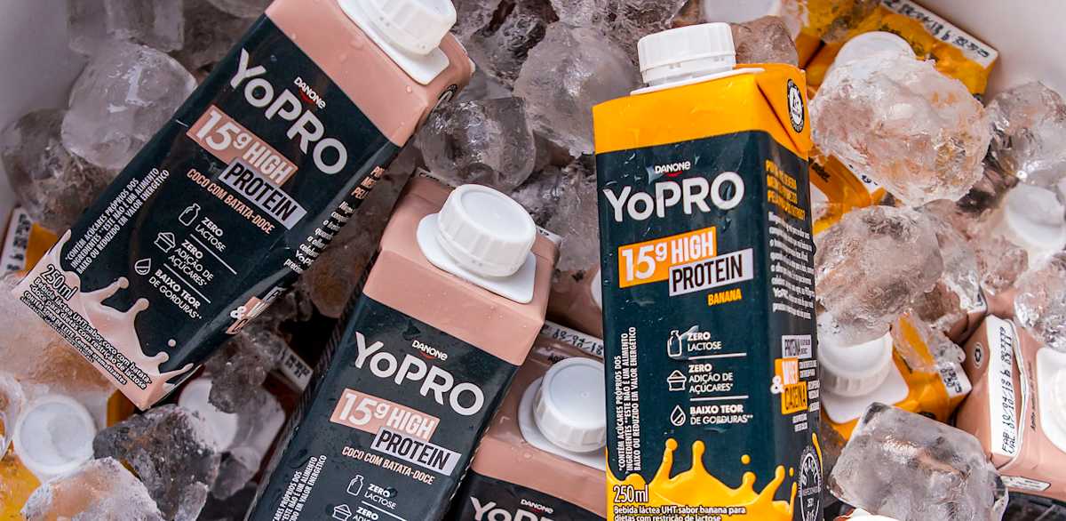 Bebida Láctea YoPRO 15g de proteína Coco com Batata Doce 250ml Bebida Láctea YoPRO 15g de proteína Coco com Batata Doce 250ml