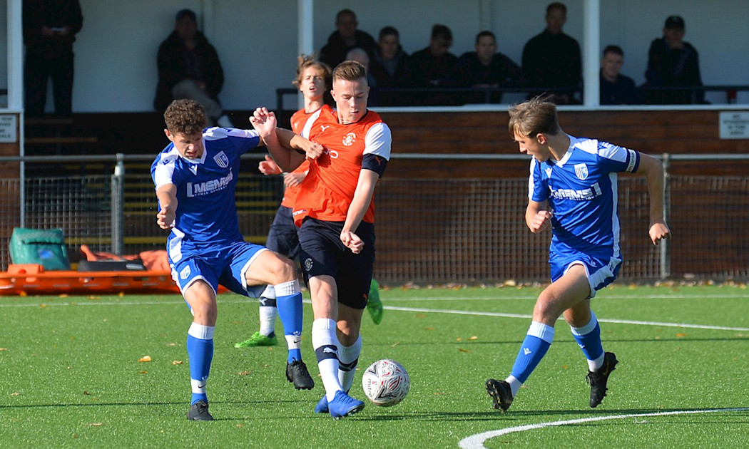YOUTH TEAM BACK IN ACTION TOMORROW - Luton Town FC