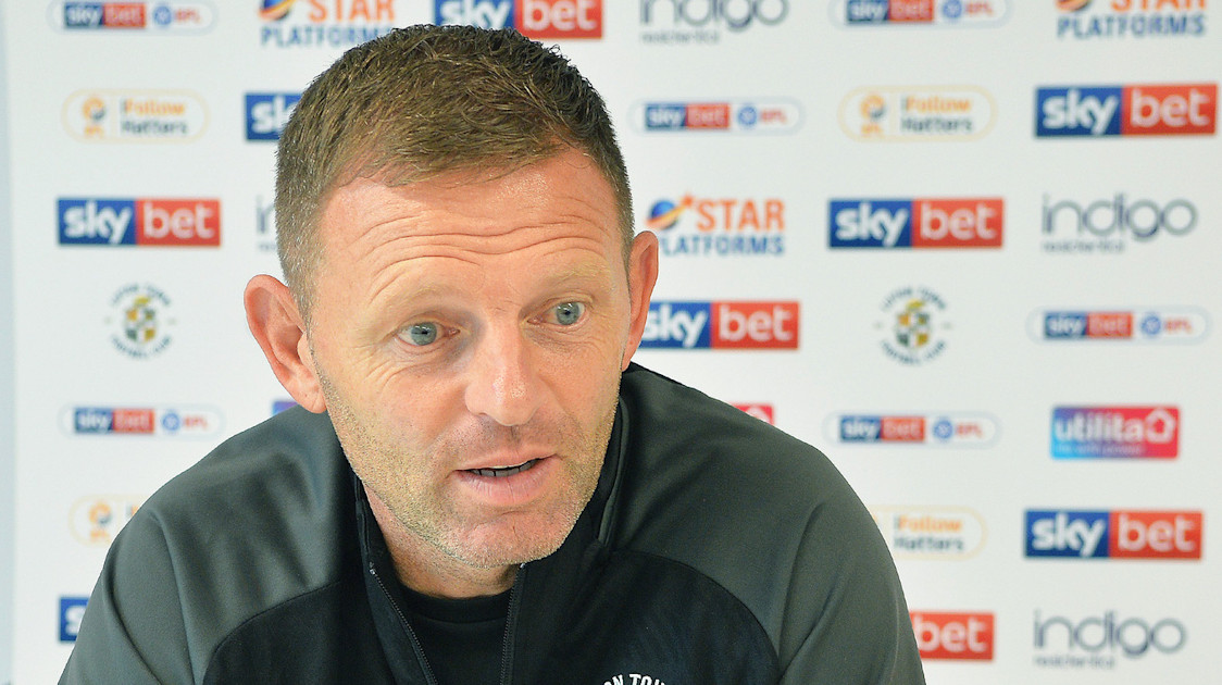 GRAEME JONES ON MILLWALL, TUNNICLIFFE AND HIS MIDFIELD - Luton Town FC