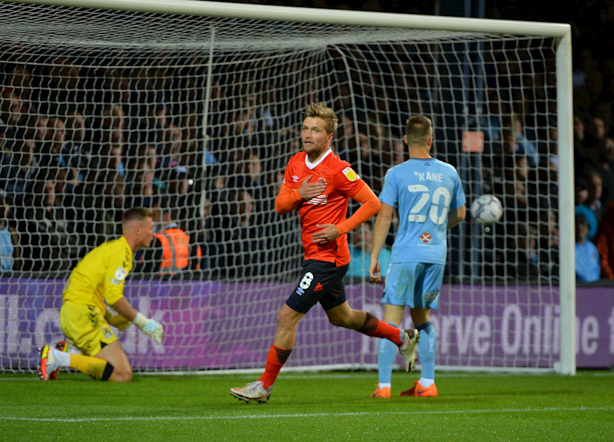 Luke Berry nominated for PFA Player of the Month award! - Luton Town FC