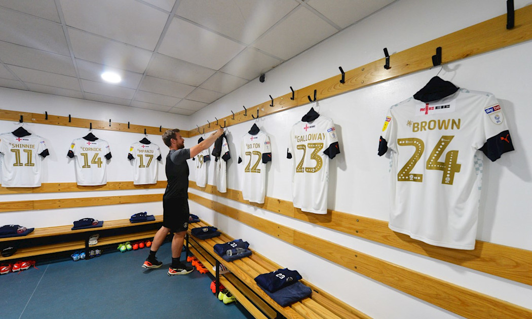 TEAM NEWS | HATTERS AT BARNSLEY - Luton Town FC
