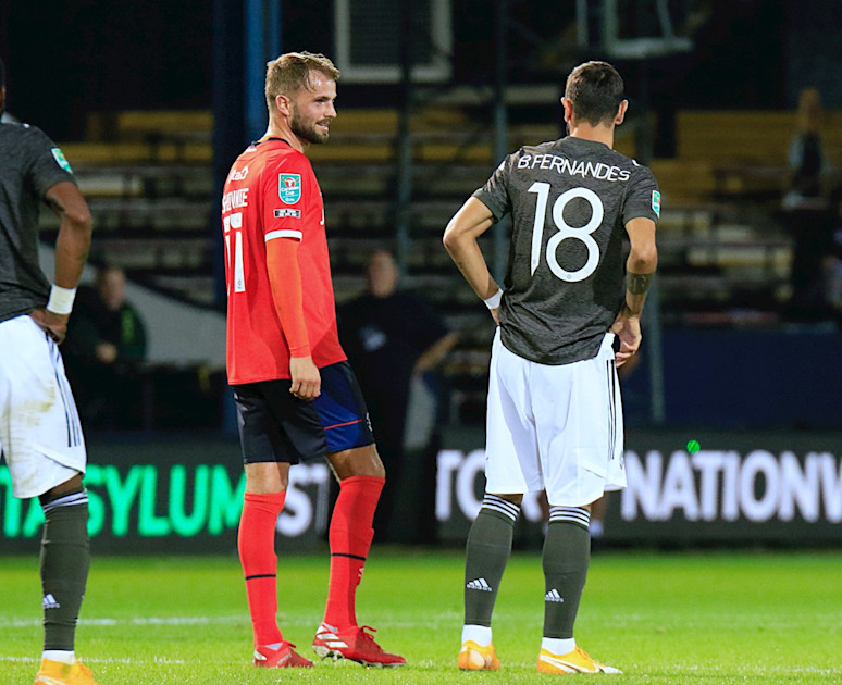 Andrew Shinnie joins Charlton Athletic on a season-long loan - Luton ...