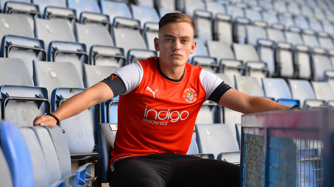 FIRST INTERVIEW | LUKE BOLTON ON JOINING THE HATTERS - Luton Town FC