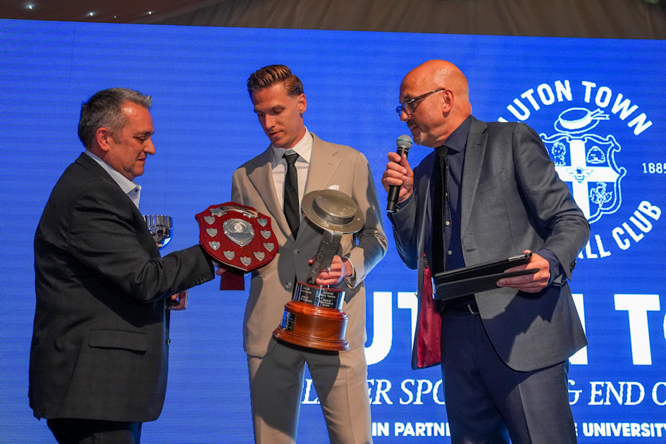 Diamond awards for Thomas and Thelo - Luton Town FC