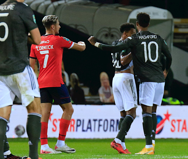 Feeding our needy children with Marcus Rashford - Luton Town FC