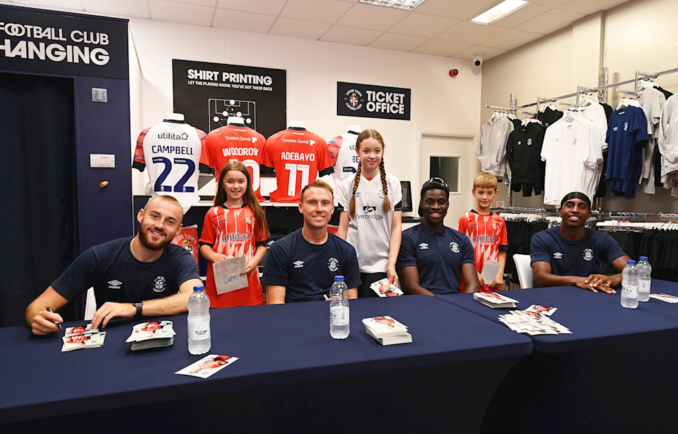 Gallery | Club shop signing session! - Luton Town FC