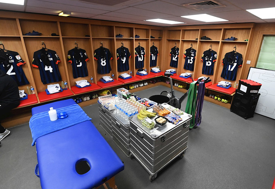 Team News | Pelly and Fred return to face the Blades! - Luton Town FC