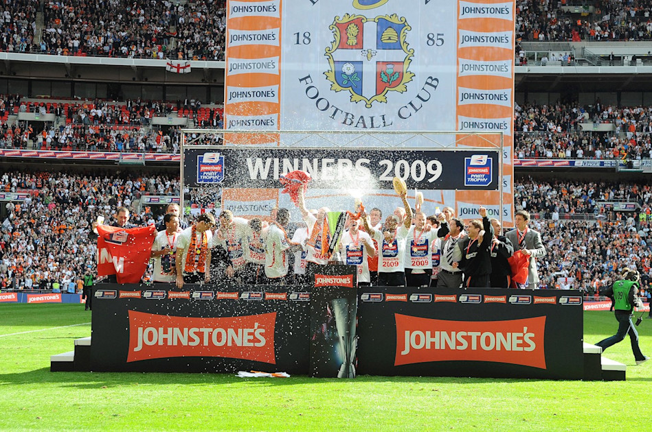 HATTERS GOLD | THE JOHNSTONE'S PAINT TROPHY FINAL - 3PM SATURDAY ...