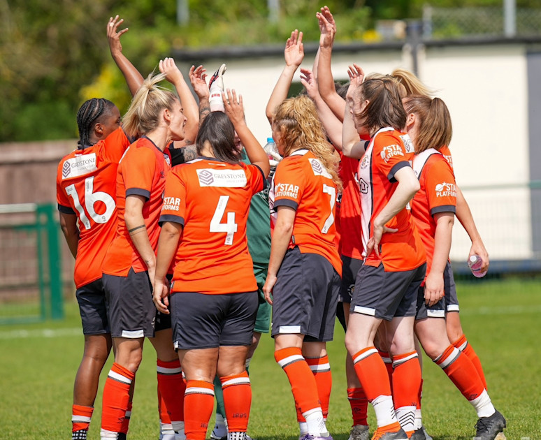 Hatters win to close in on the title - Luton Town FC