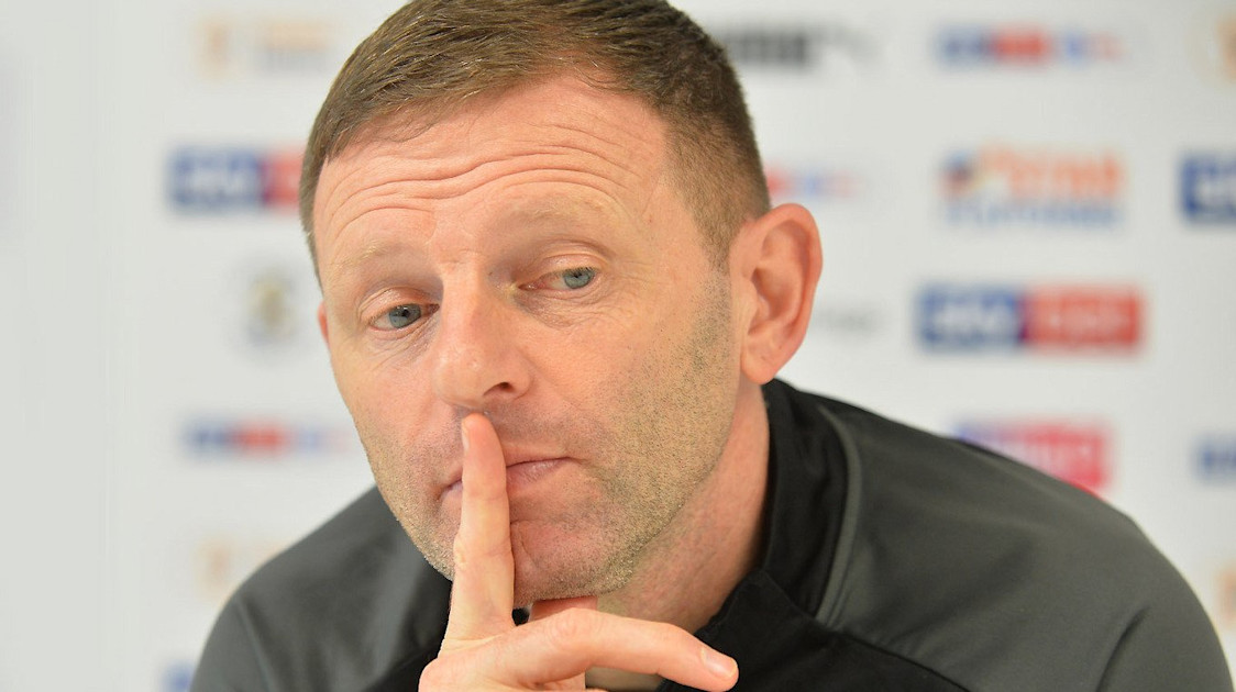 GRAEME JONES ON SONNY BRADLEY, KAZENGA LUALUA AND DAN POTTS - Luton Town FC