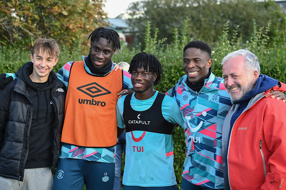 Gallery | Kit sponsors watch training - Luton Town FC