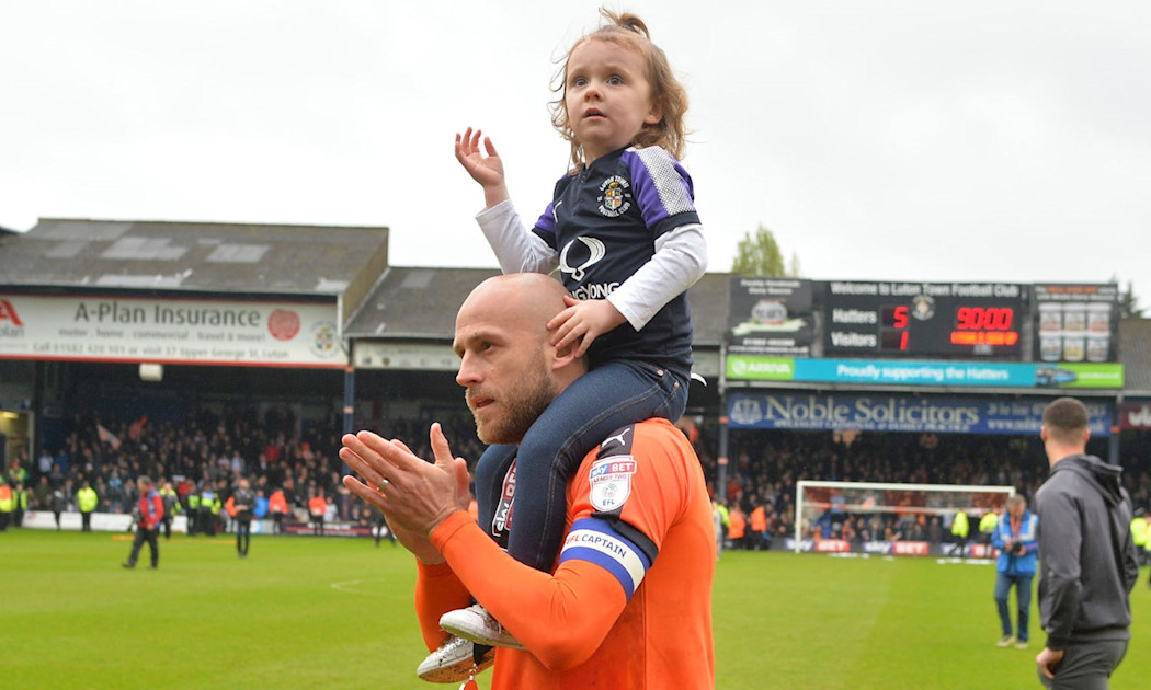 SCOTT CUTHBERT'S FAREWELL MESSAGE TO THE HATTERS - Luton Town FC
