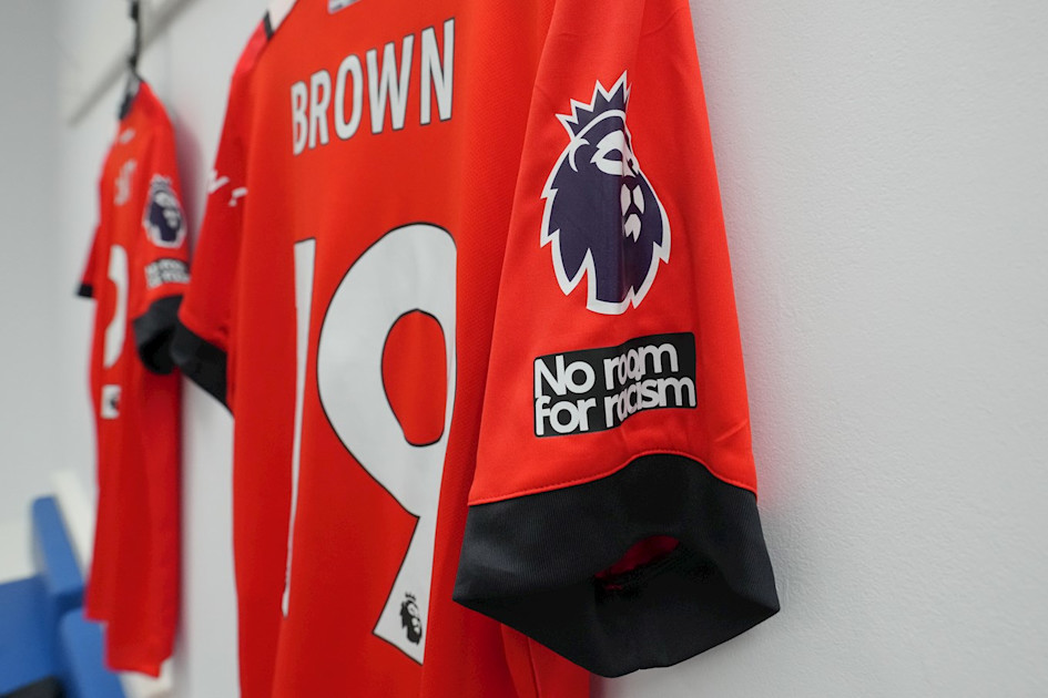 Five debutants start at Brighton - Luton Town FC