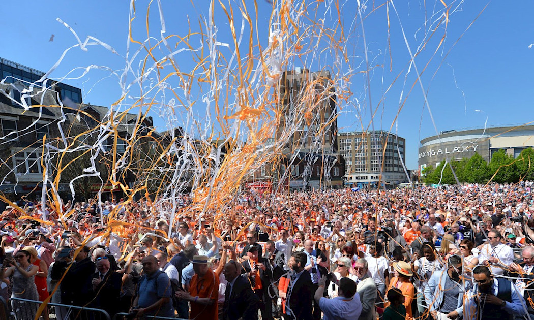 UPDATED! THE TOWN ARE GOING UP AS CHAMPIONS, AND LUTON COUNCIL ARE ...