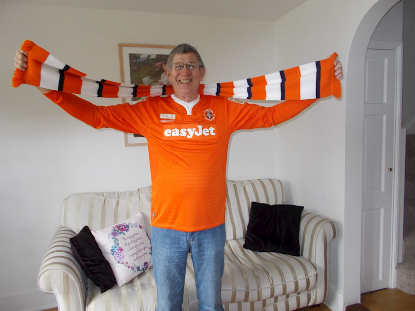 FA CUP CHOIR OF 2015 REUNITED TO SING ABIDE WITH ME ON FINAL DAY ...