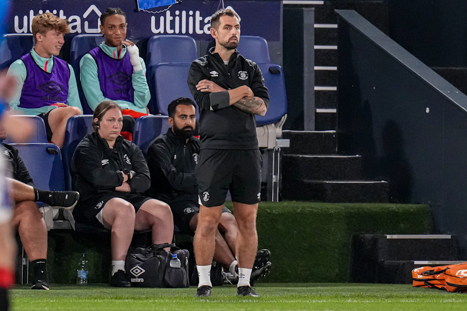 Under-21s narrowly beaten by Oxford - Luton Town FC