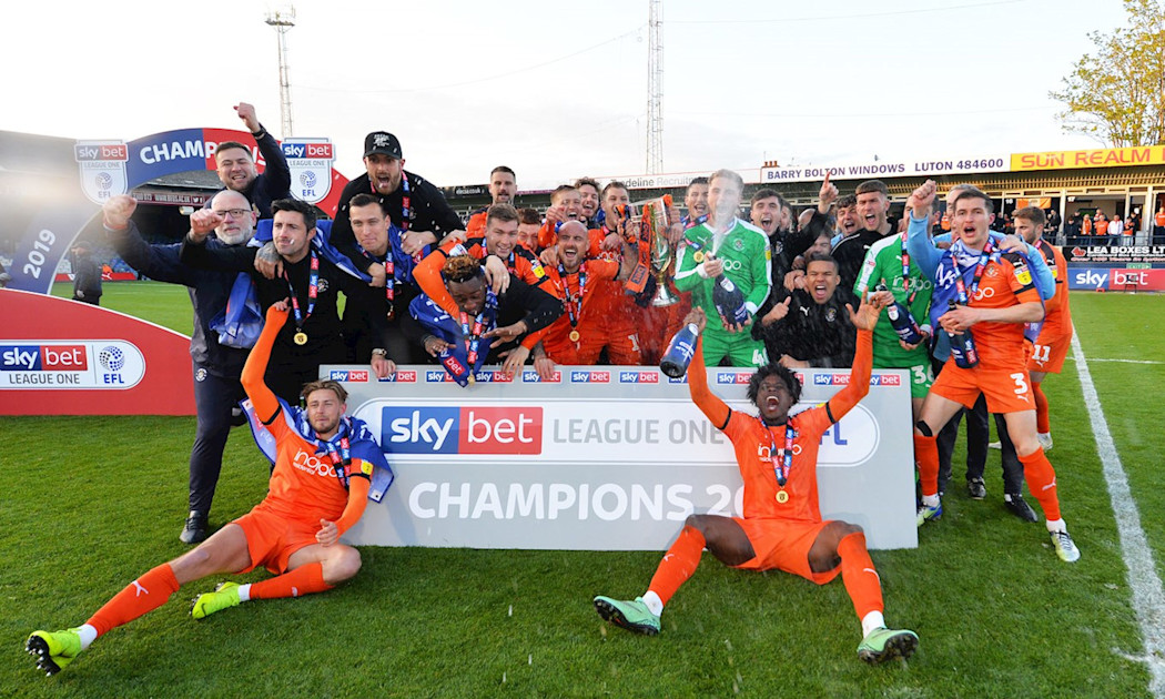 CHAMPIONS GALLERY! - Luton Town FC