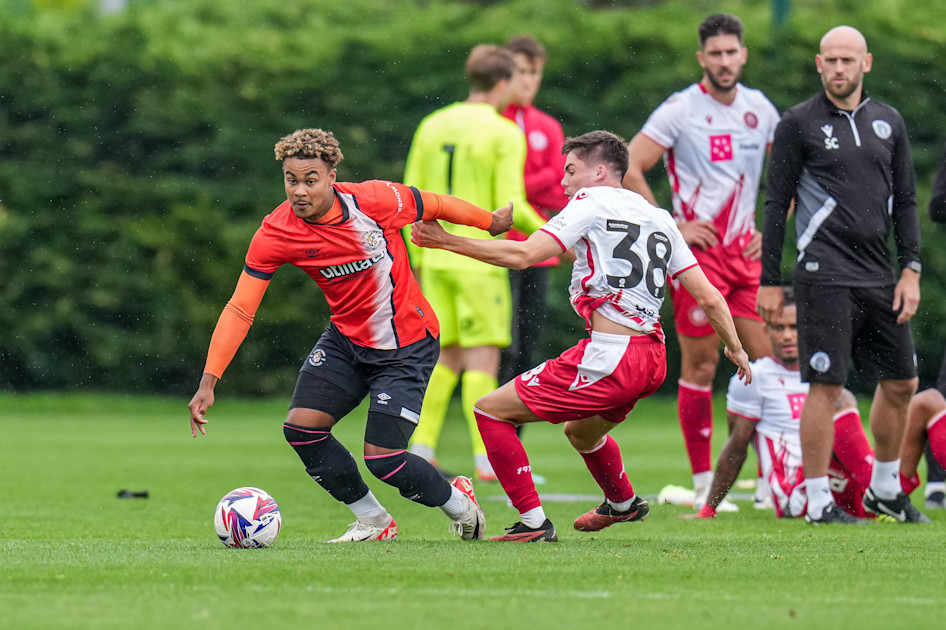 Pinnington goes to Solihull on loan - Luton Town FC