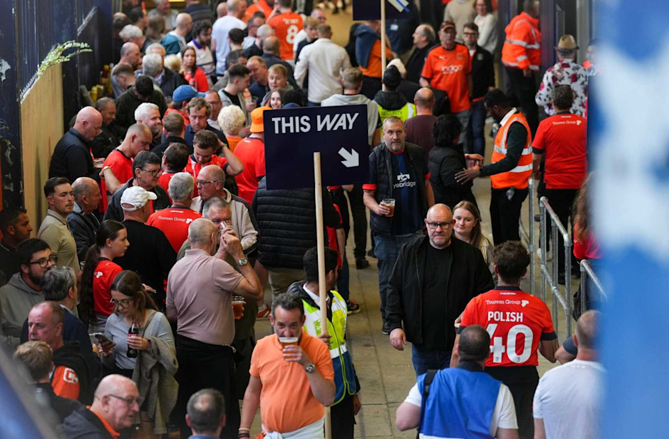 Buy One Get One Free on all drinks until 30 minutes before kick-off ...