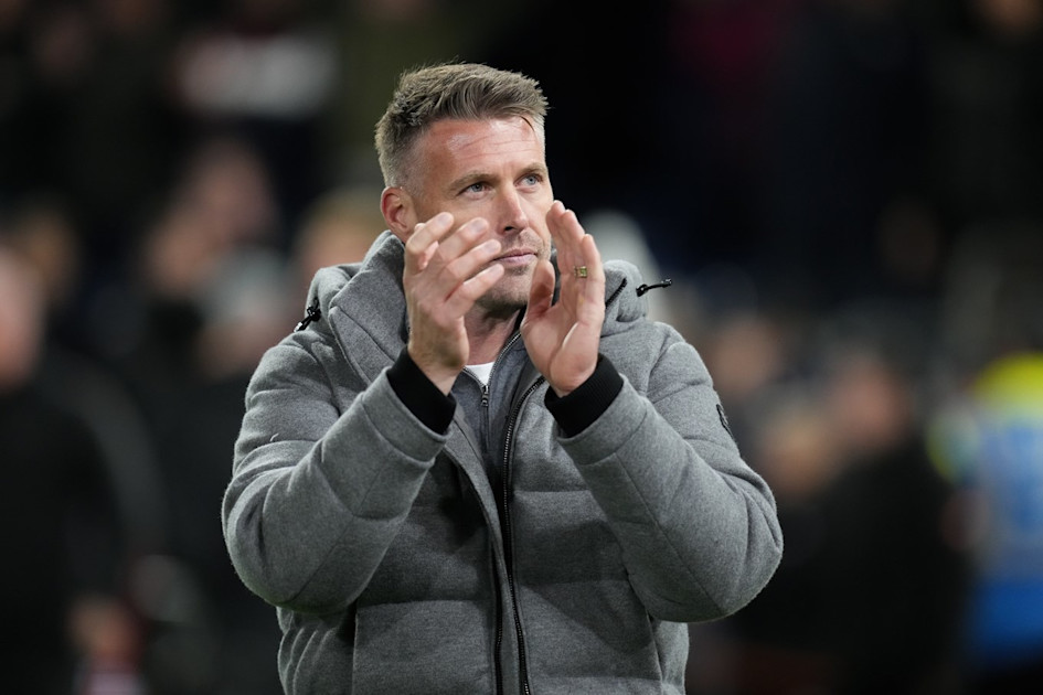 Must win games and big weeks – Rob looks ahead to Palace - Luton Town FC