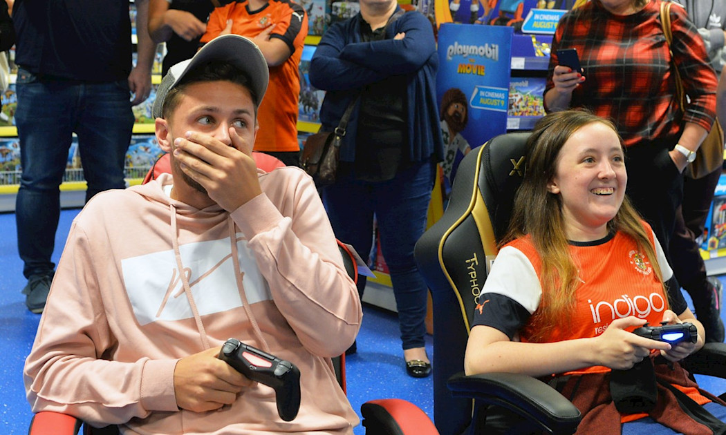 GALLERY | SMYTHS TOYS FIFA 20 LAUNCH! - Luton Town FC