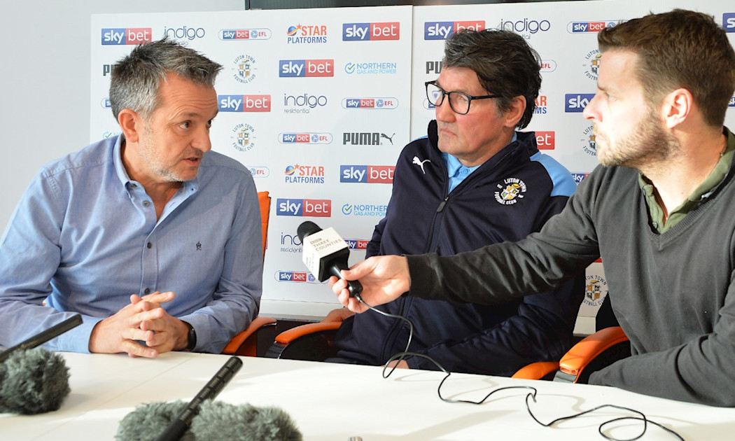 READ | GARY SWEET'S SHEFF WEDS PROGRAMME NOTES - Luton Town FC