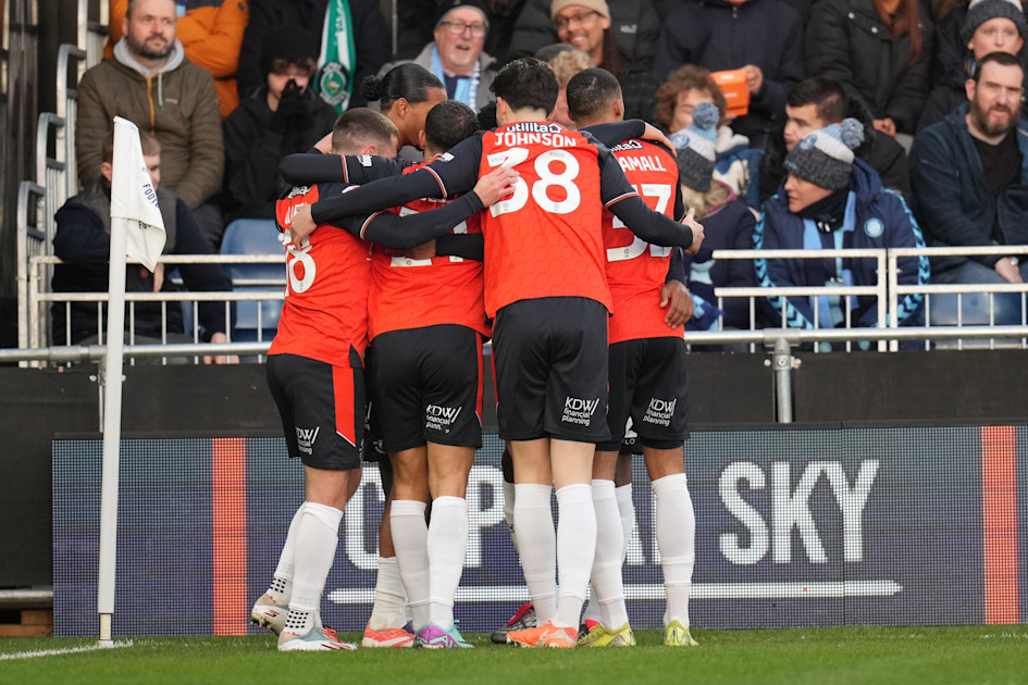 Town cruise to Boxing Day victory - Luton Town FC