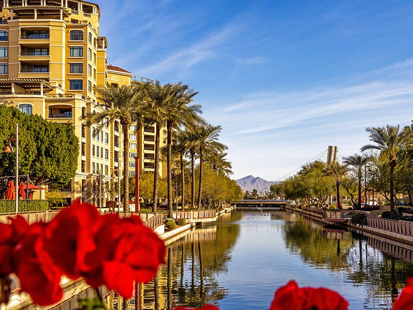 Short & Long Term Luxury Apartments in Scottsdale | Sentral