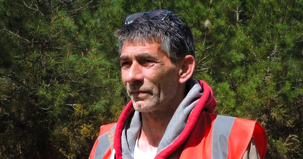 Éric, 55 ans, entrepreneur financé par l'Adie, du bâtiment à ...