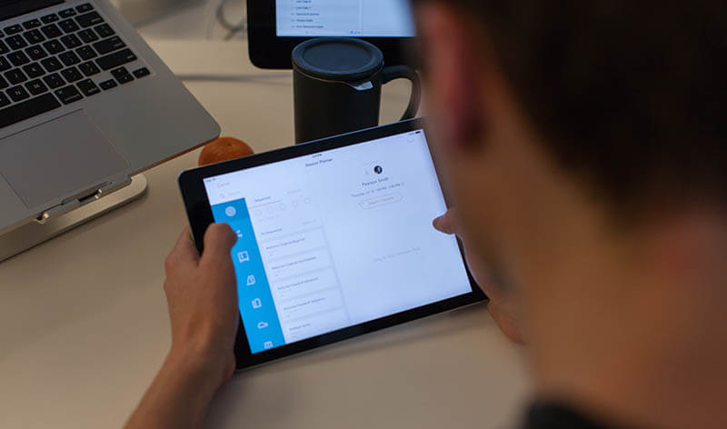 What kind of workplace app offers the best ROI? | ArcTouch