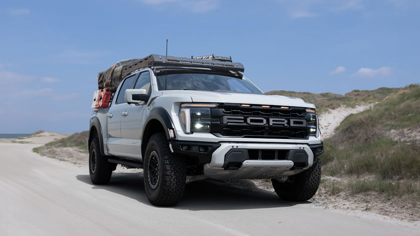 LoadLifter 5000 Ultimate Series: 2021-25 Ford Raptor Install | Air Lift ...