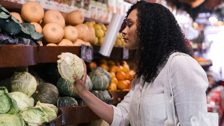 10 Realistic Tips From an RD to Change Your Eating Habits for Good ...