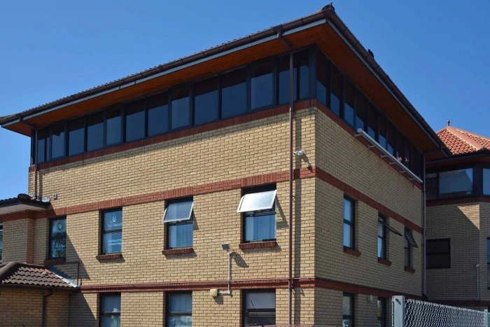 Mixed Buff Rustic - Bricks - Ibstock