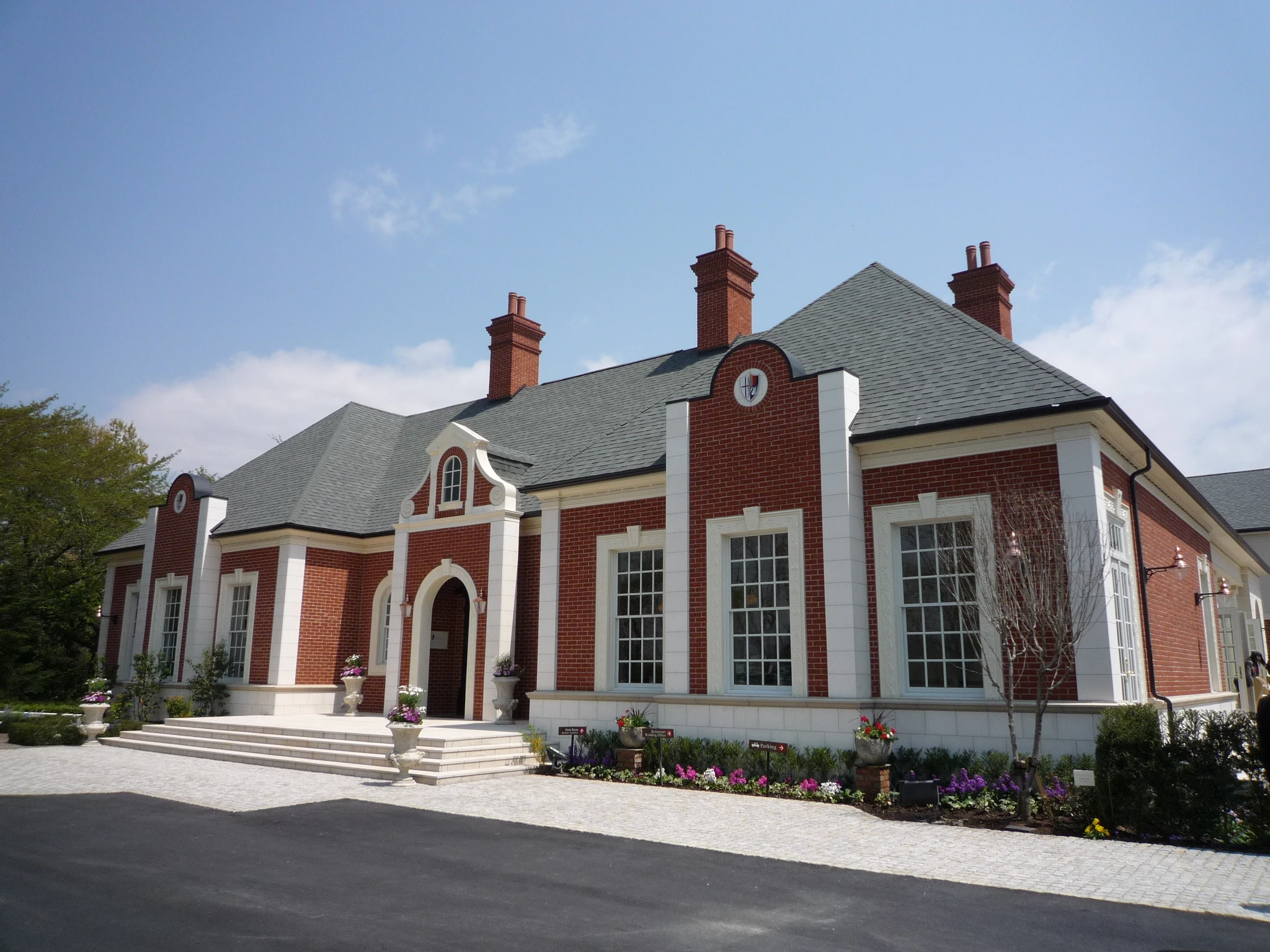 Parham Red Linear - Bricks