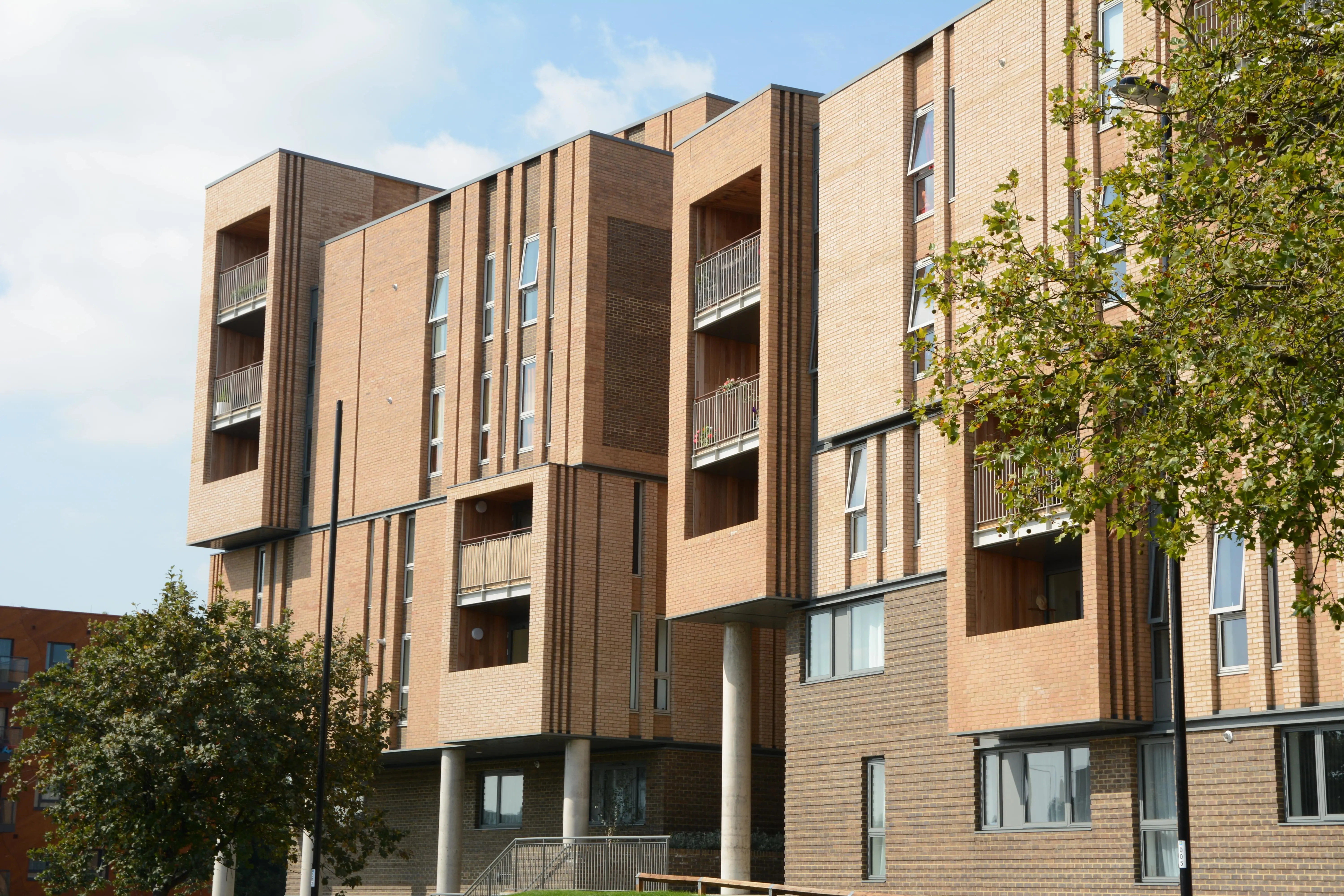Bradgate Light Buff - Bricks