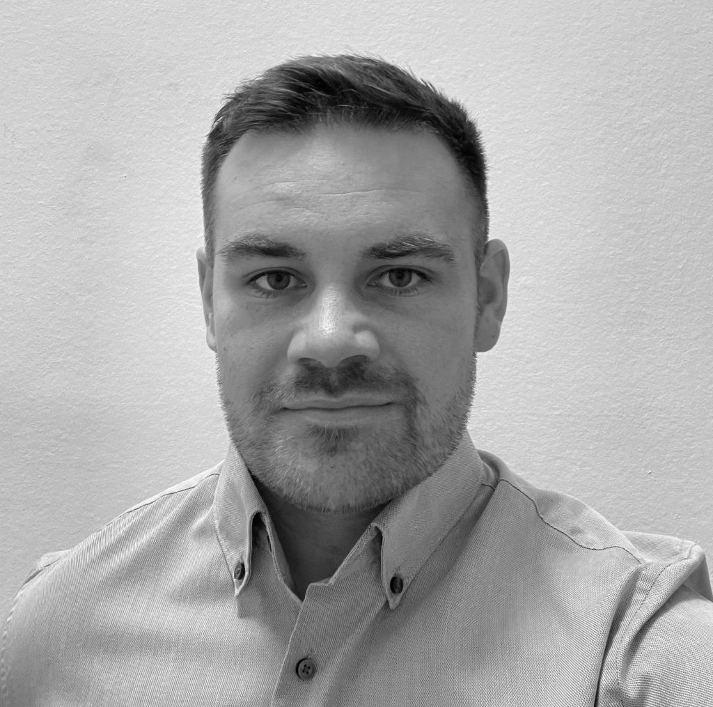 Rob Saunders's Instagram, Twitter & Facebook on IDCrawl