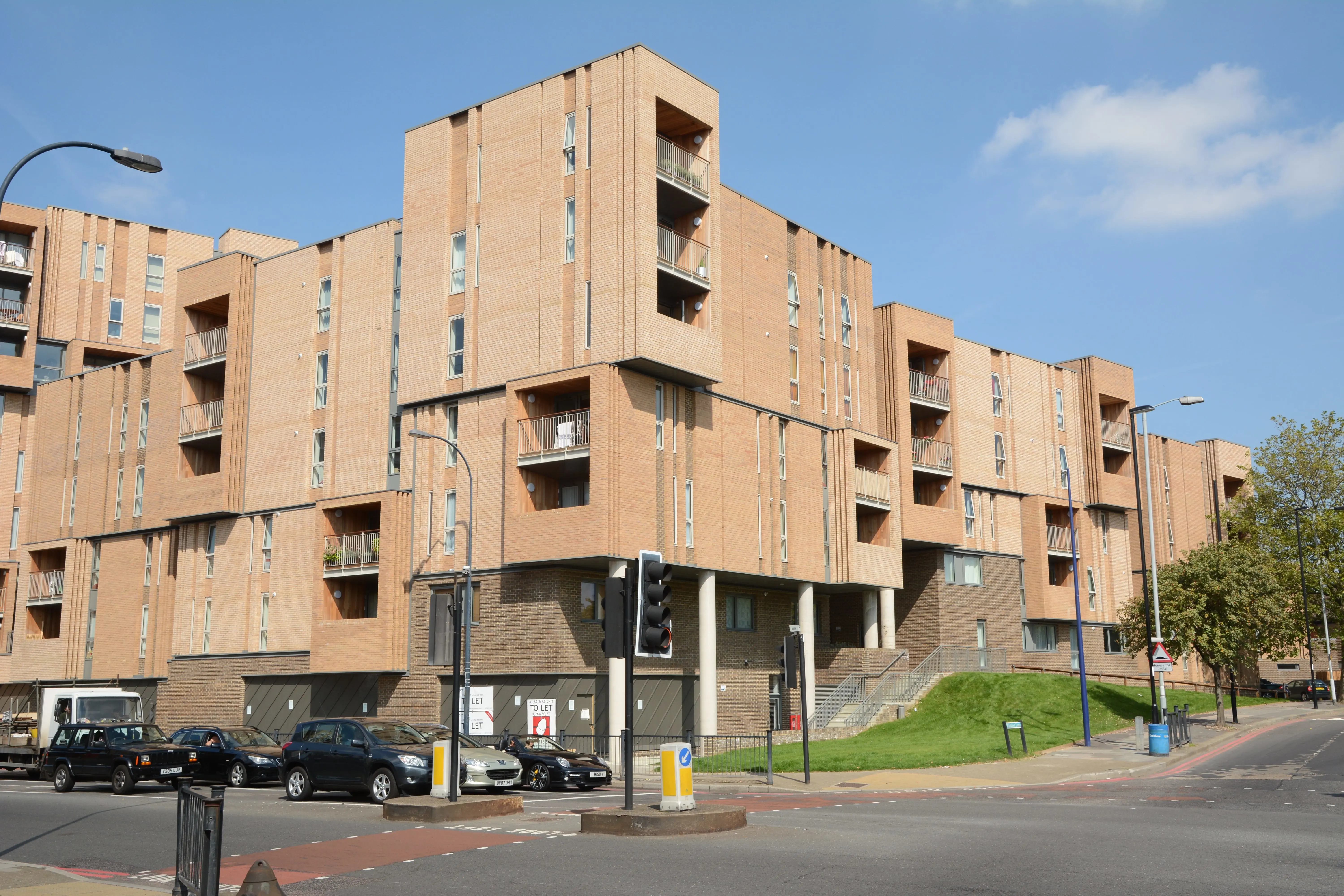 Bradgate Light Buff - Bricks