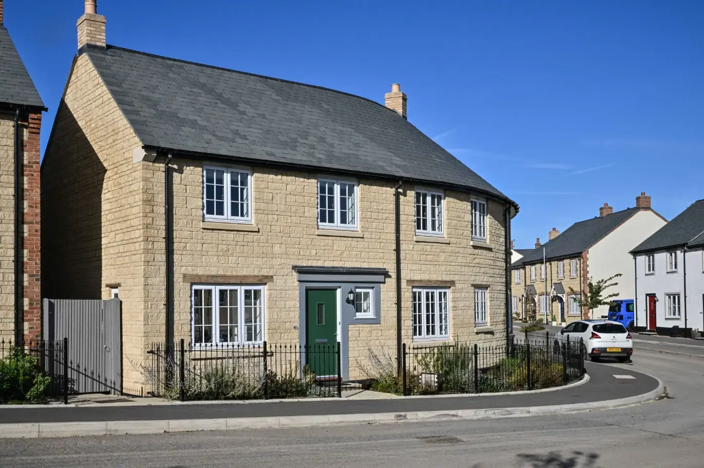 Cotswold Village Cottage - Walling Stone