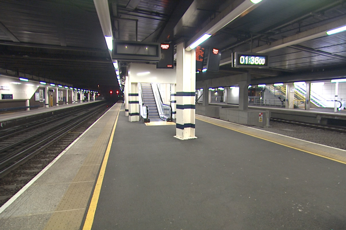 Gatwick Airport Station - Platform Copers