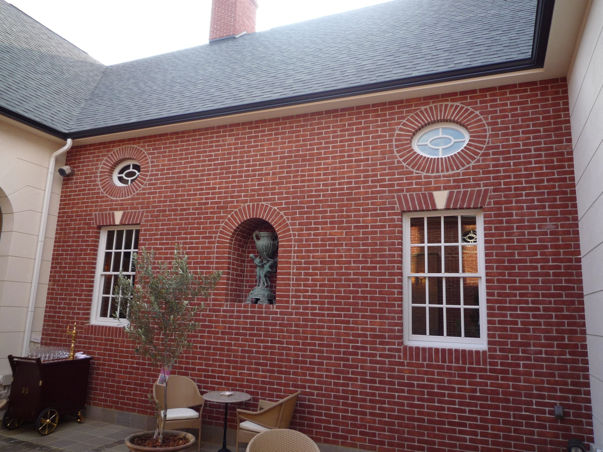 Parham Red Linear - Bricks