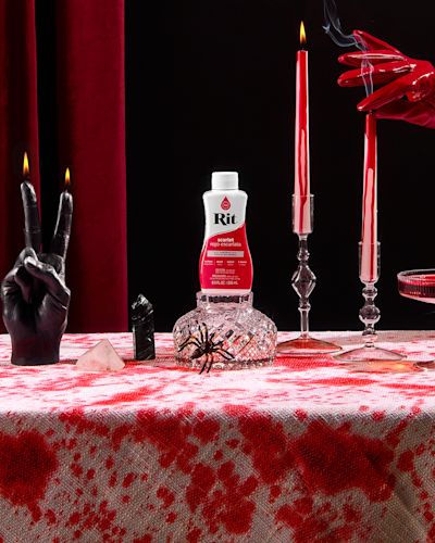 How to Make a Fake Blood Splatter Table Cover