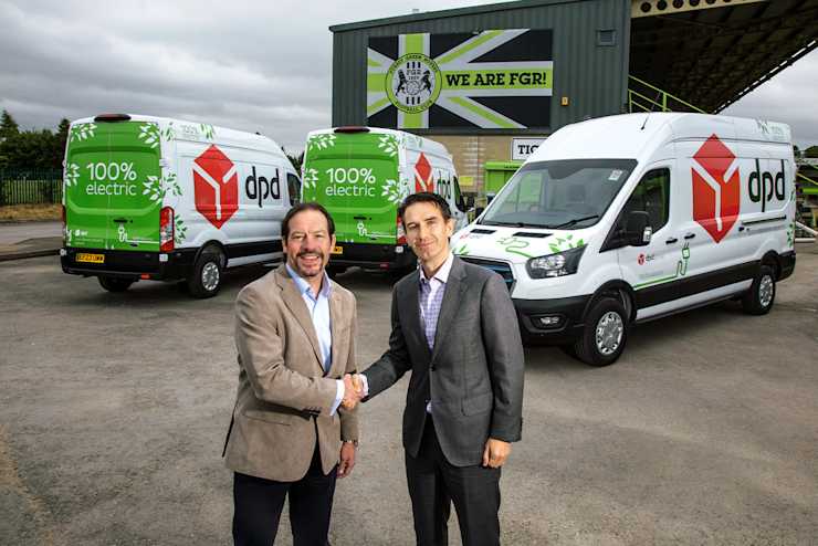 DPD announced as back of kit partner | WE ARE FGR