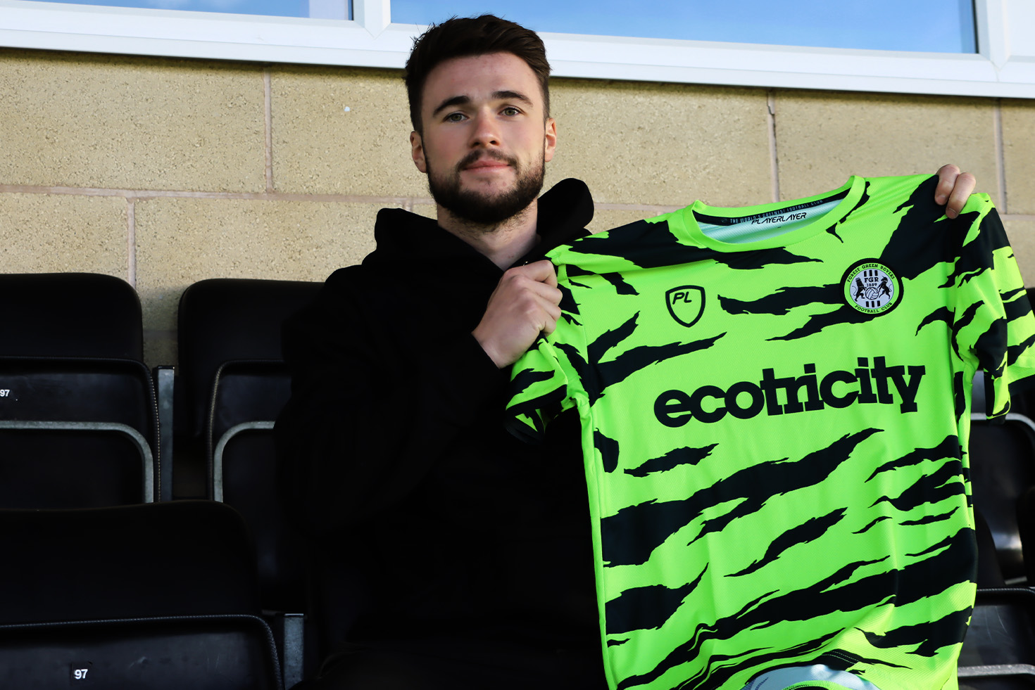 Robson signs for Rovers | WE ARE FGR