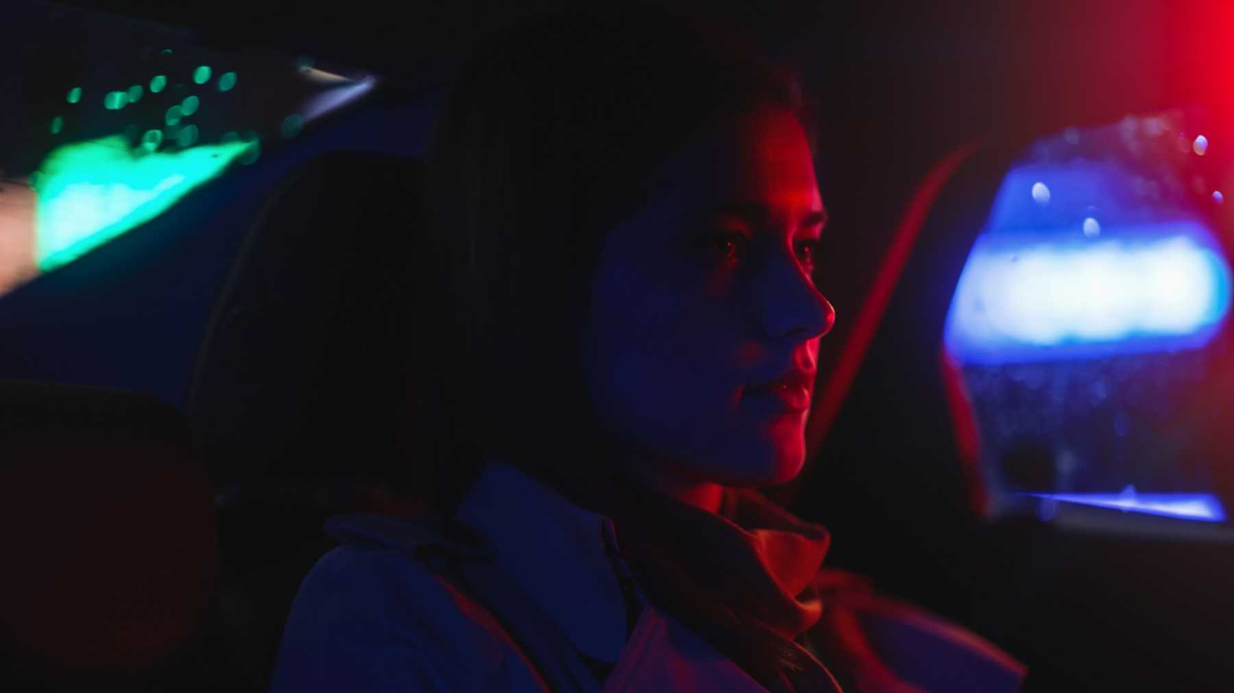 Police Officer Makes Routine Traffic Stop And Discovers A Woman In Need