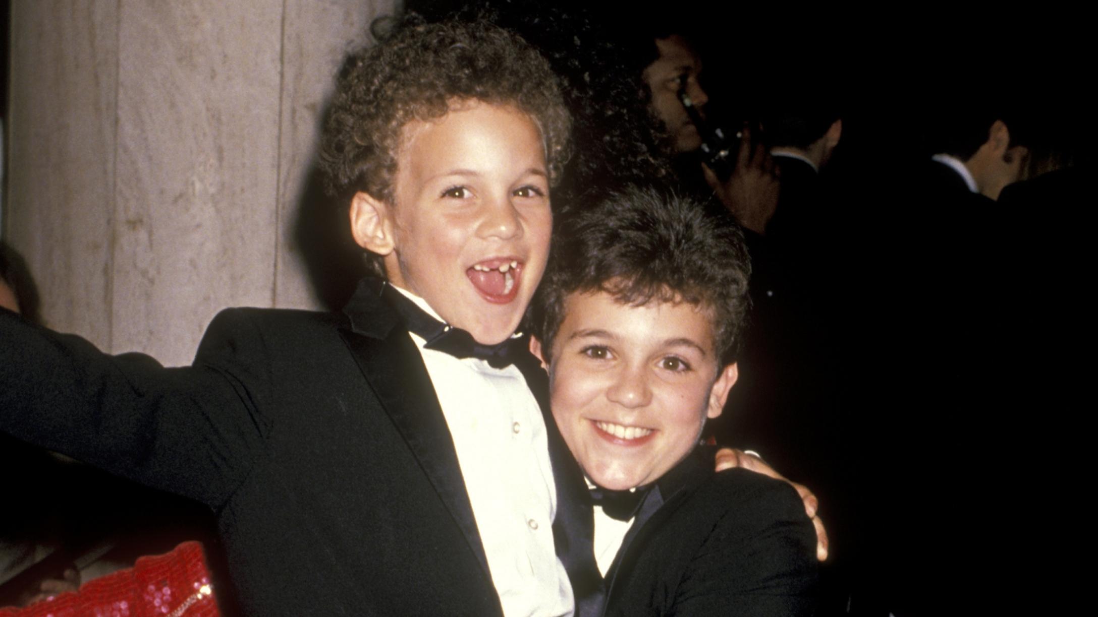 Fred And Ben Savage Reminisce On Child Acting Gigs And Tease Working ...
