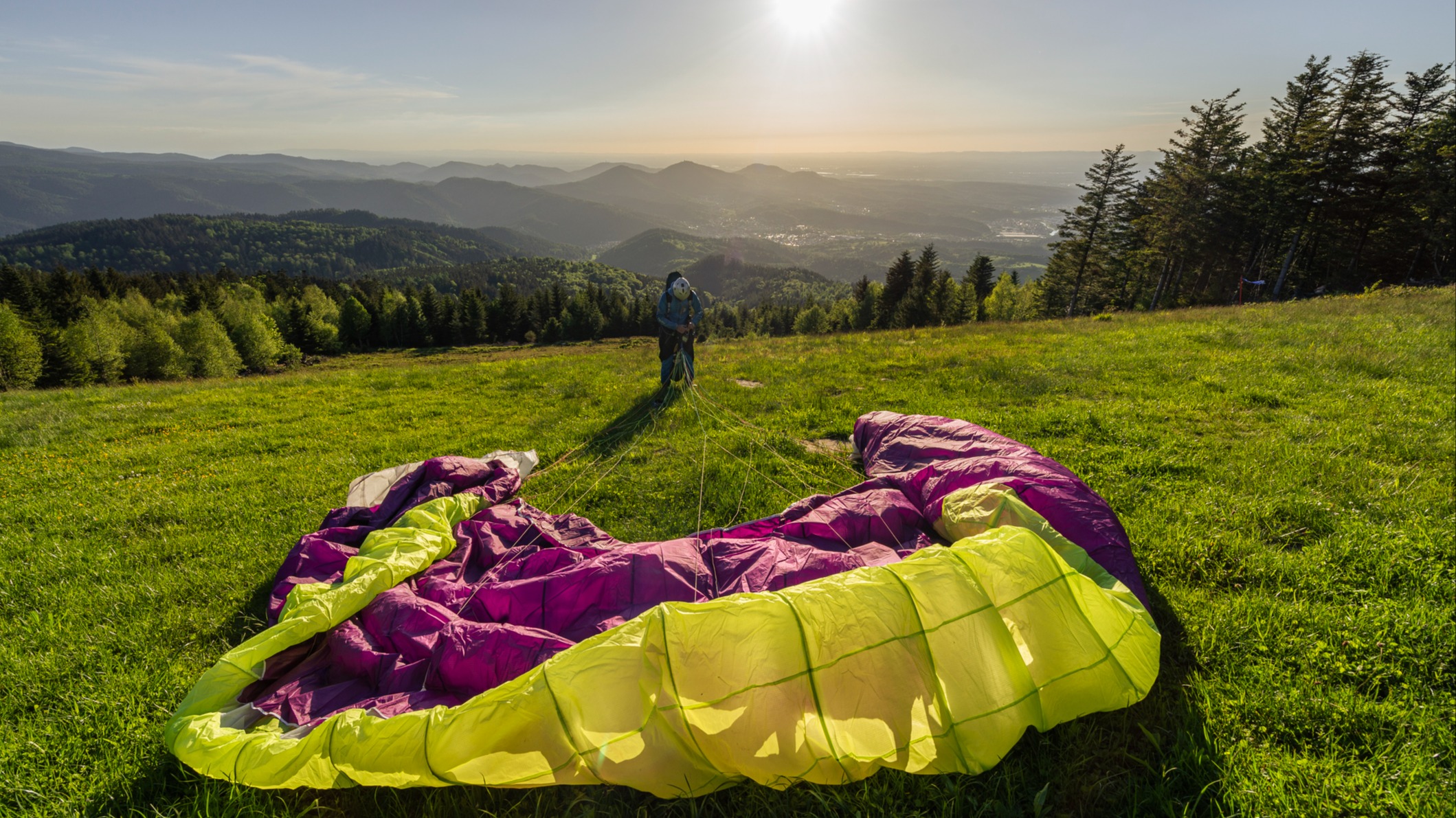 Family Of Three Survives Plane Crash Using Parachute | LittleThings.com