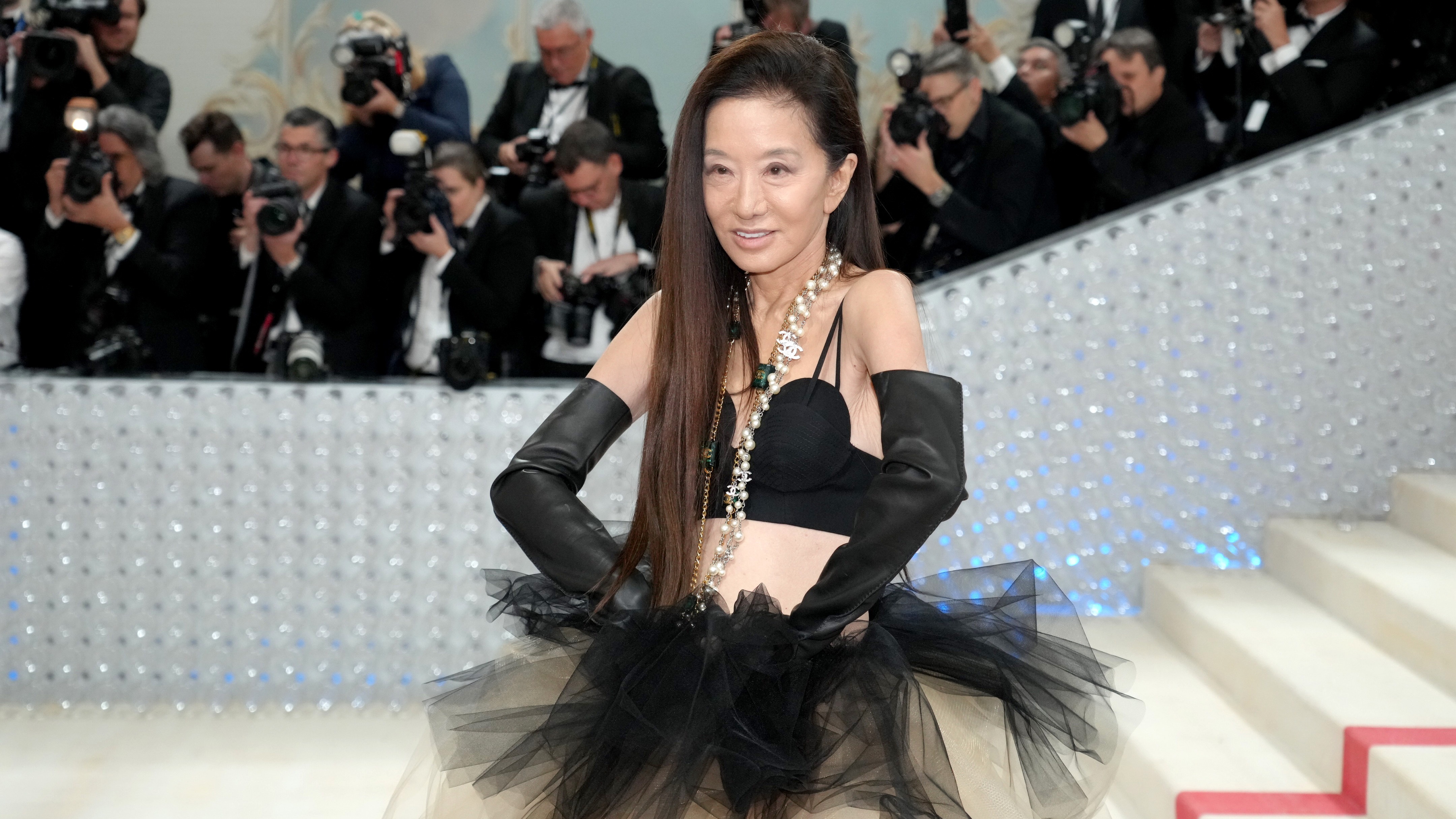 How Does Vera Wang Look So Young for Her Age? McDonald's and Donuts, Apparently | LittleThings.com