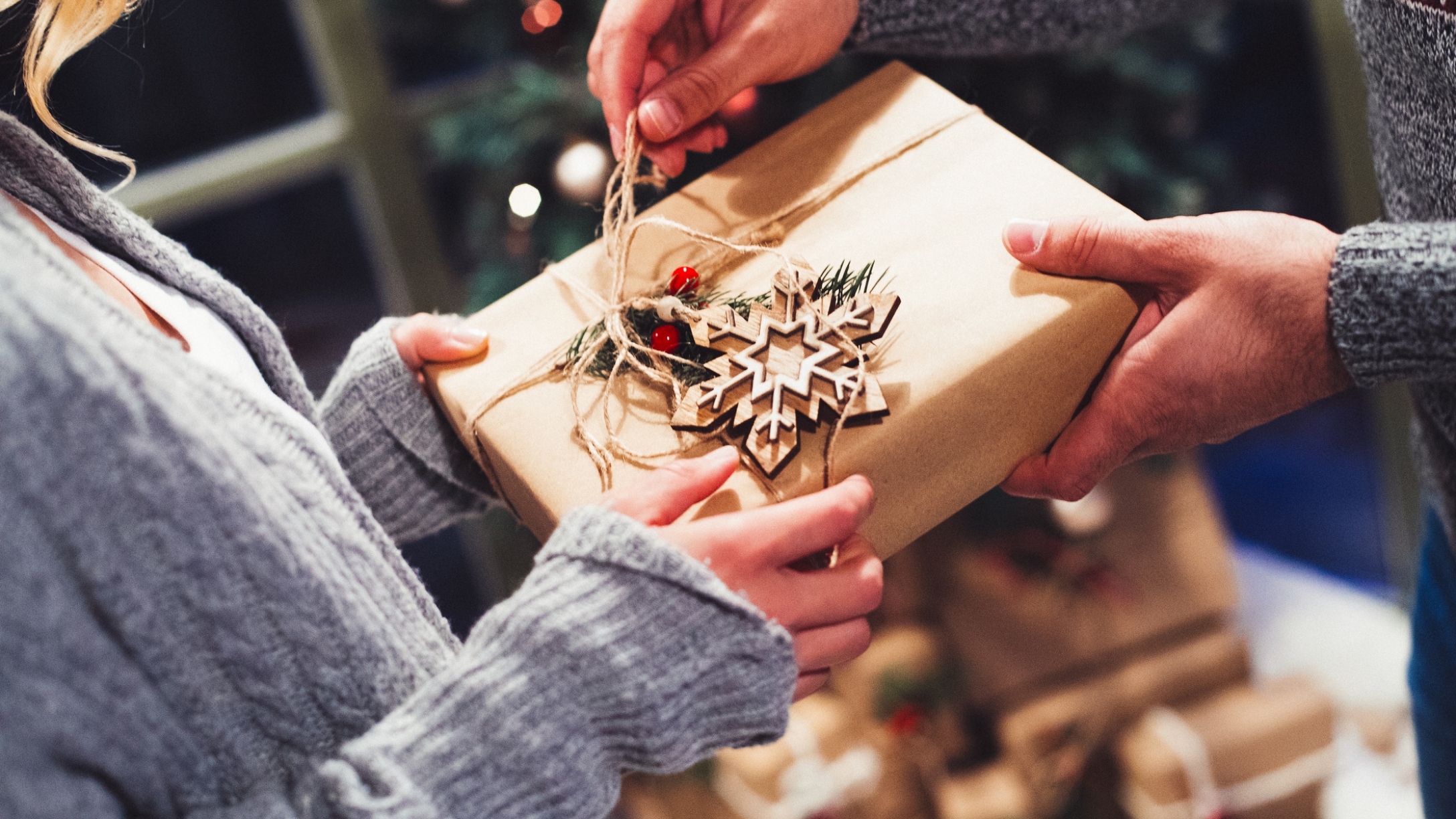 Woman Sends Back Her Family's Christmas Presents Because They Are Bad ...