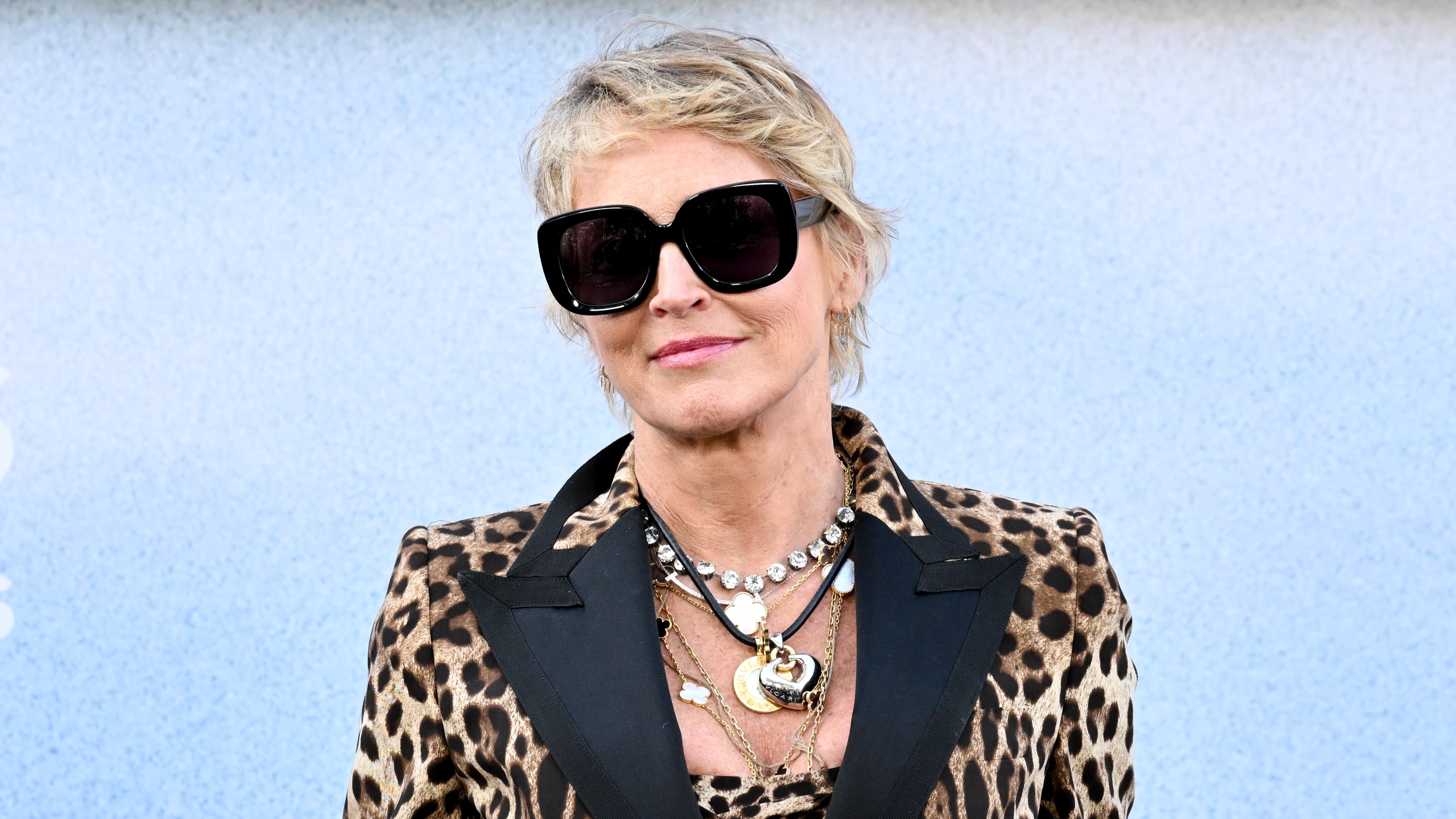 Sharon Stone Says She Was Left With 'Zero Money' After Her 2001 Stroke ...